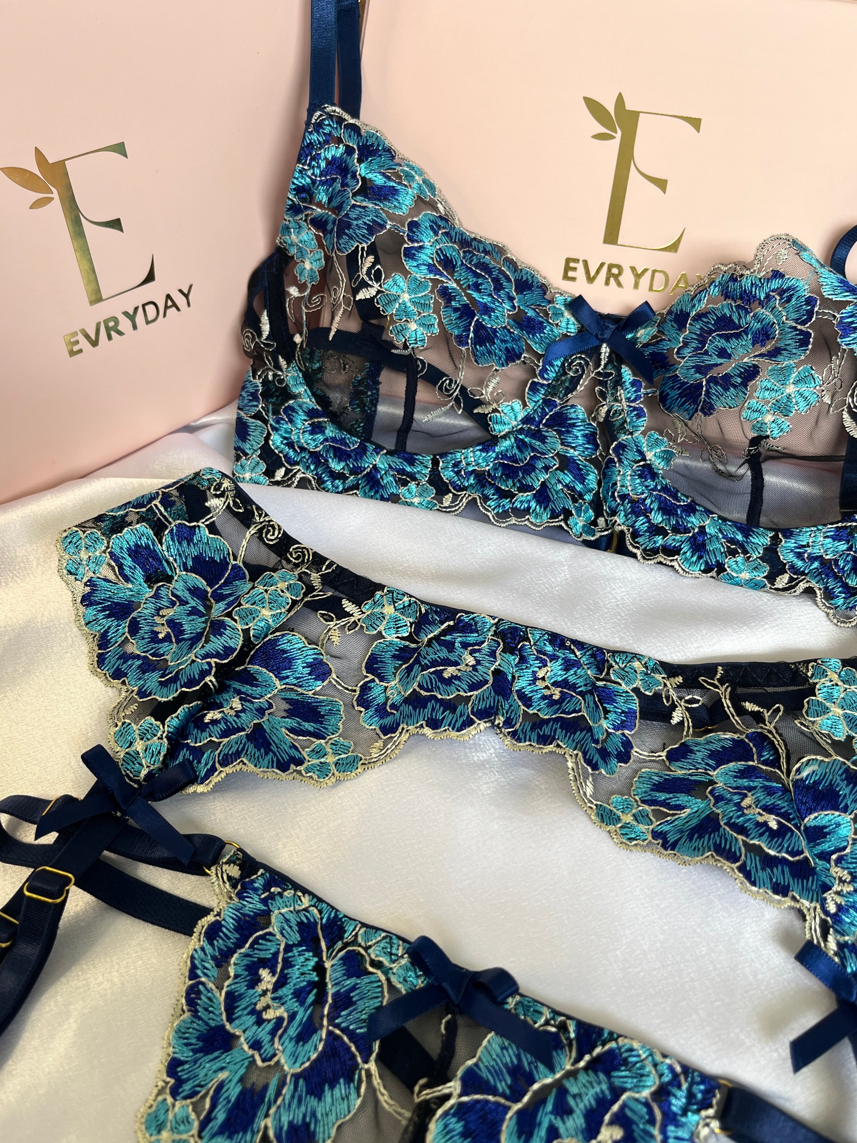 Signature Sets – Evryday